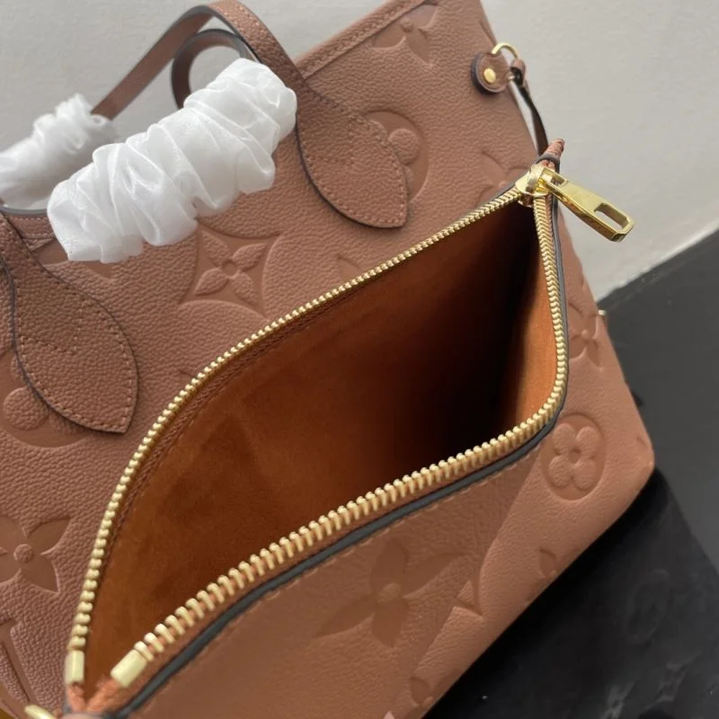 Low-cost Louis Vuitton Shopping Bags