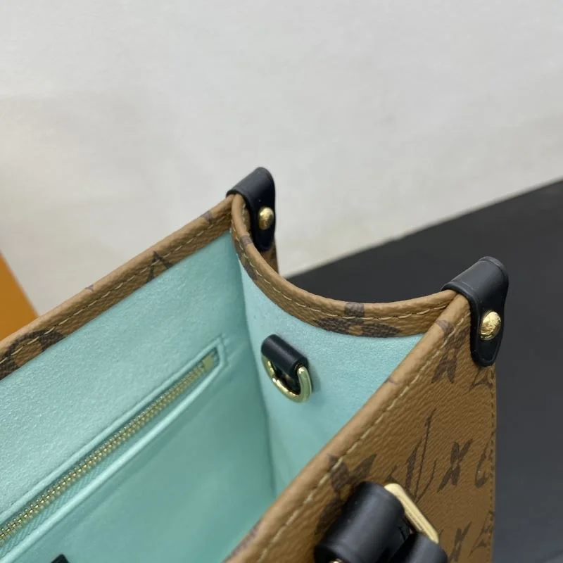 Top match Louis Vuitton Shopping Bags