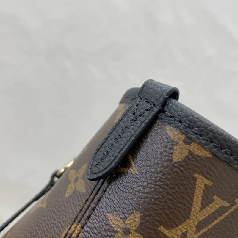 Value-priced Louis Vuitton Shopping Bags