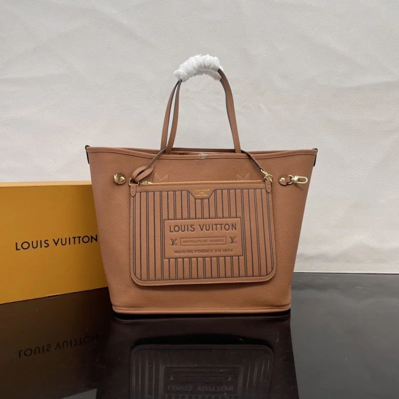 Indistinguishable Louis Vuitton Shopping Bags
