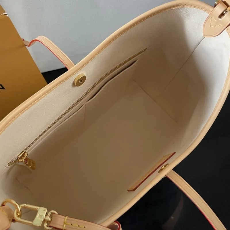 Reasonably priced Louis Vuitton Shopping Bags