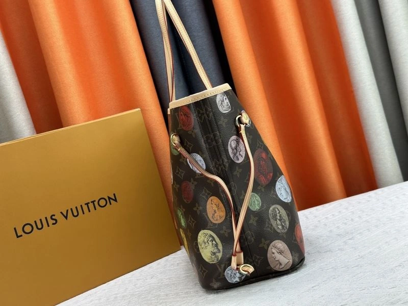 Top mirror Louis Vuitton Shopping Bags
