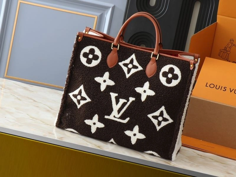 Louis Vuitton Shopping Bags
