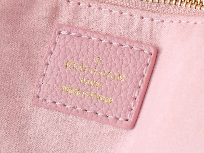 Accurate model Louis Vuitton Shopping Bags