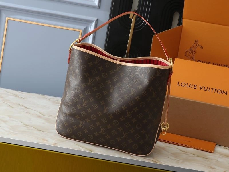 Value-priced Louis Vuitton Shopping Bags