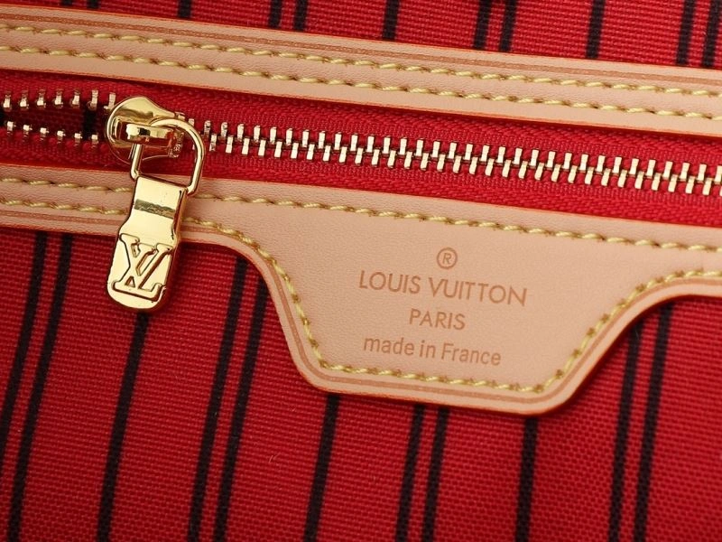 Value-priced Louis Vuitton Shopping Bags
