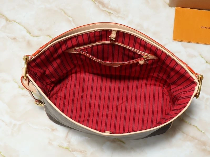 Value-priced Louis Vuitton Shopping Bags