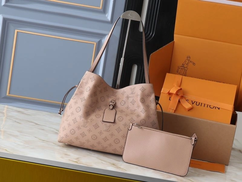 Louis Vuitton Shopping Bags