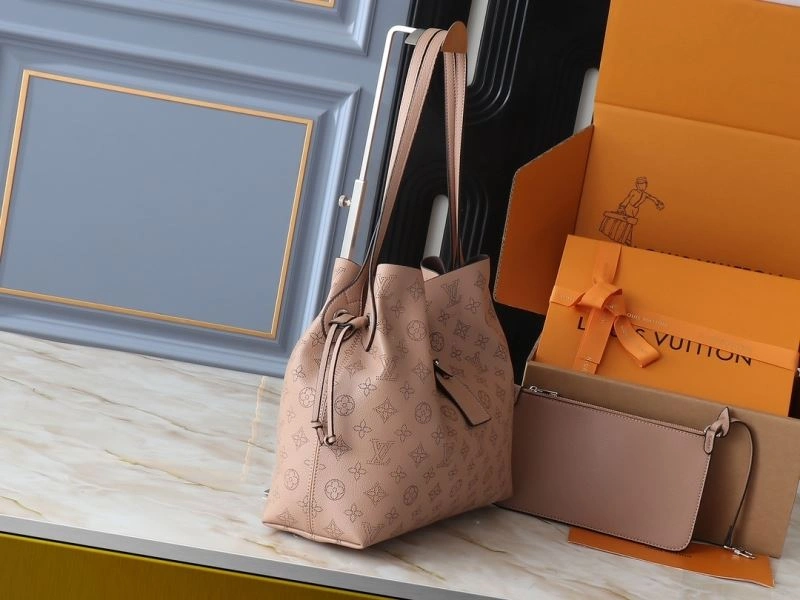 Perfect replica Louis Vuitton Shopping Bags