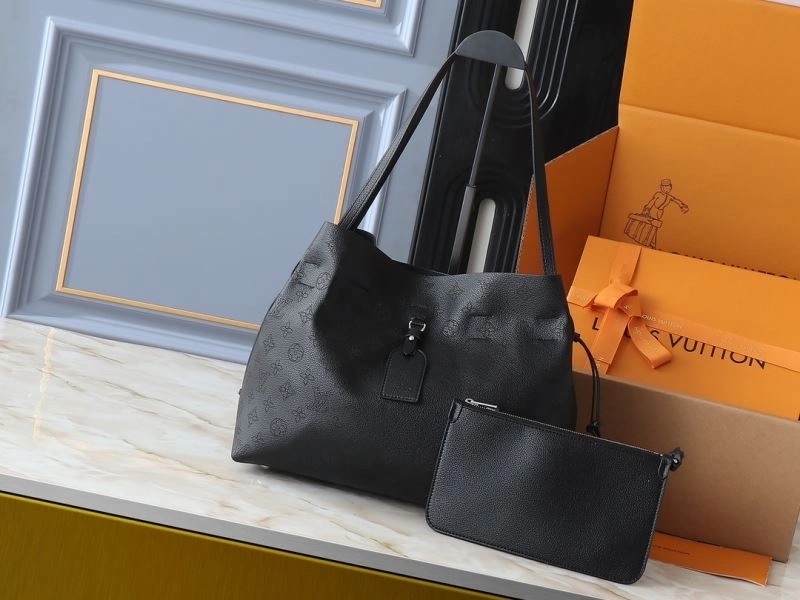 Louis Vuitton Shopping Bags