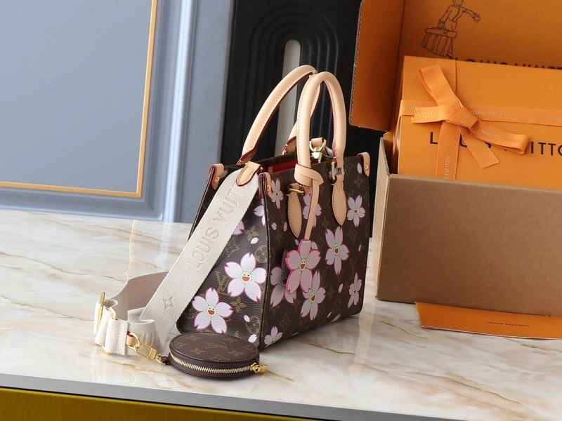 Exact replica Louis Vuitton Shopping Bags