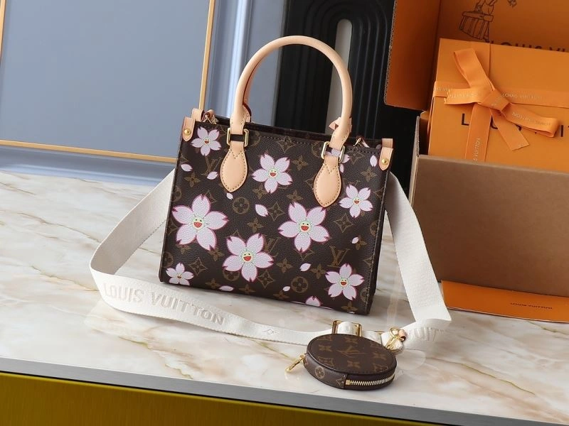 Exact replica Louis Vuitton Shopping Bags