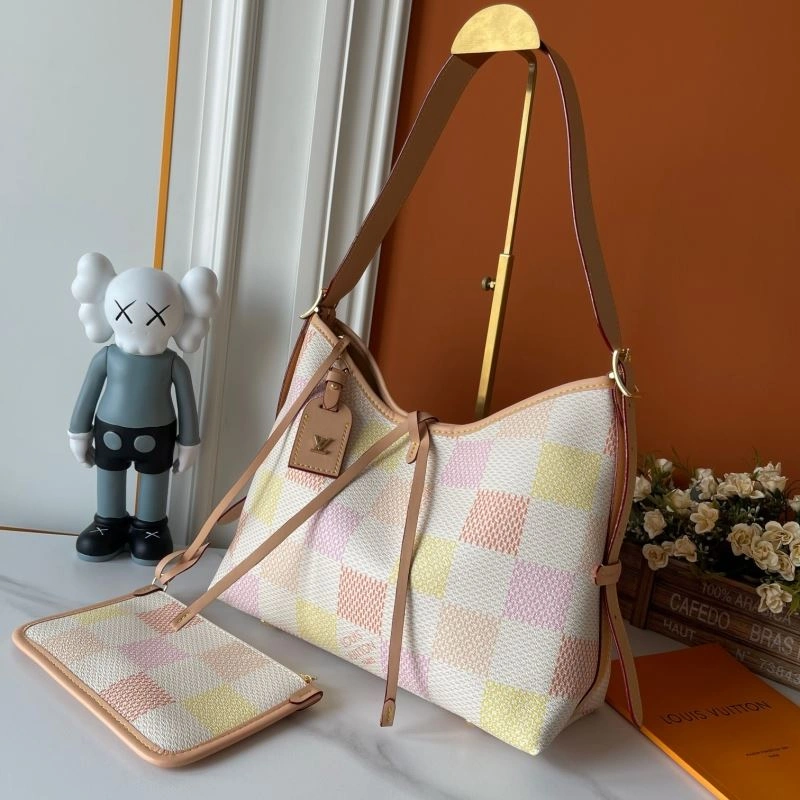 Cut-rate Louis Vuitton Shopping Bags