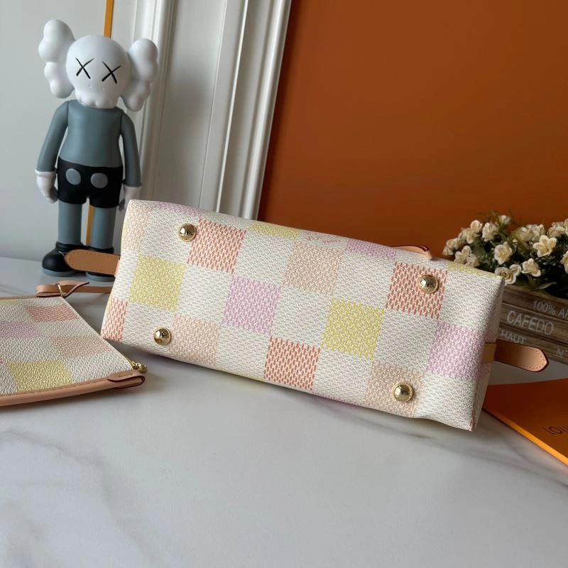 Cut-rate Louis Vuitton Shopping Bags