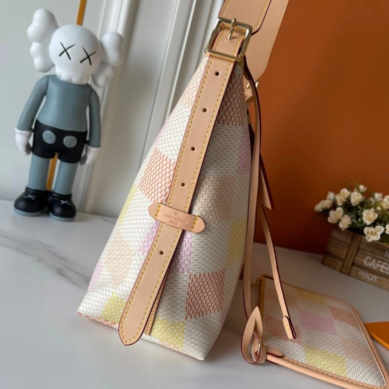 Cut-rate Louis Vuitton Shopping Bags