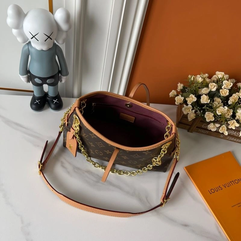 Value-priced Louis Vuitton Shopping Bags