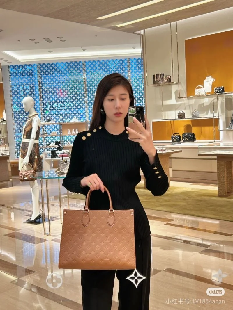 Perfect replica Louis Vuitton Shopping Bags