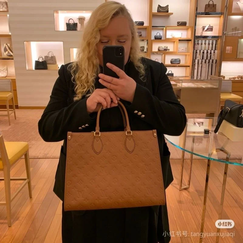Perfect replica Louis Vuitton Shopping Bags
