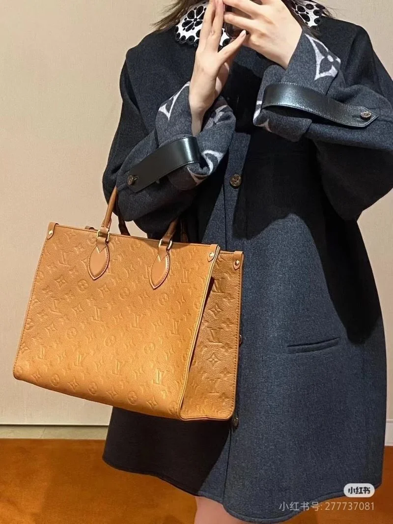 Perfect replica Louis Vuitton Shopping Bags