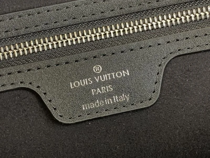 Cut-rate Louis Vuitton Shopping Bags