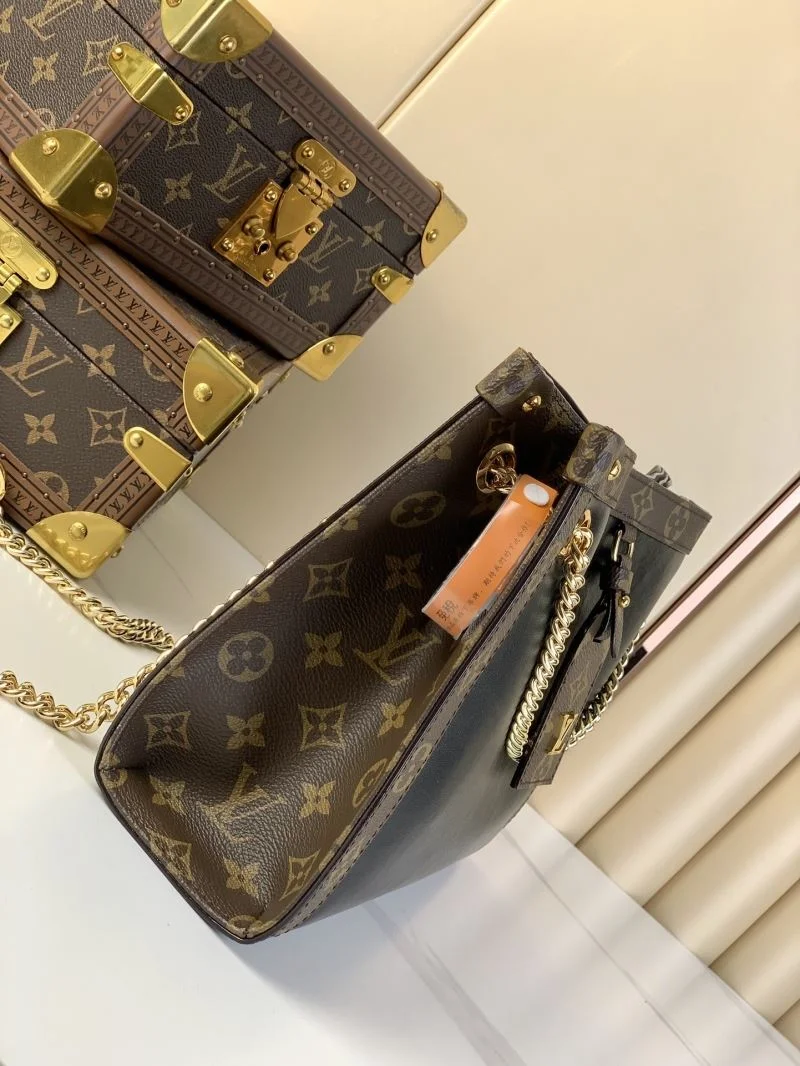 Discounted Louis Vuitton Shopping Bags