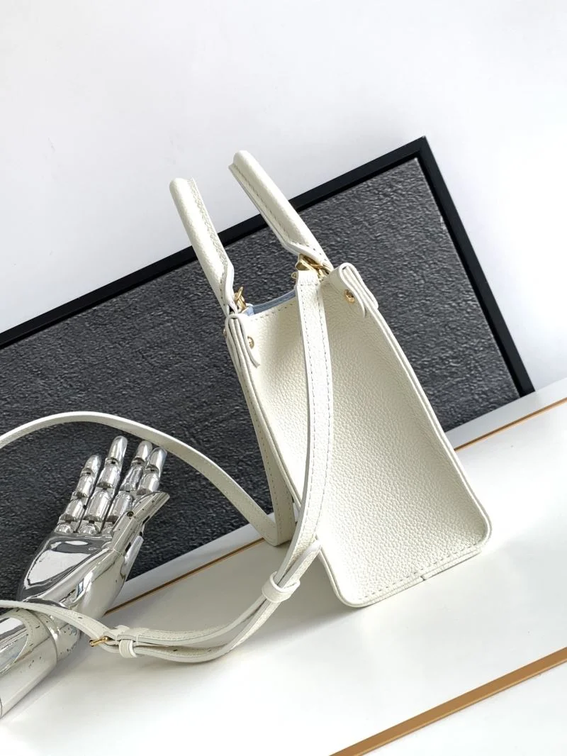 Value-priced Louis Vuitton Shopping Bags