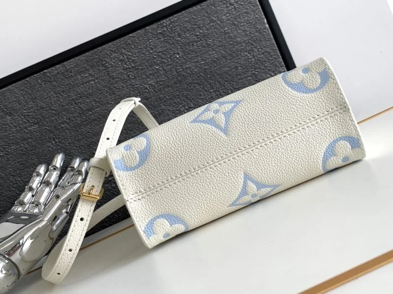Value-priced Louis Vuitton Shopping Bags