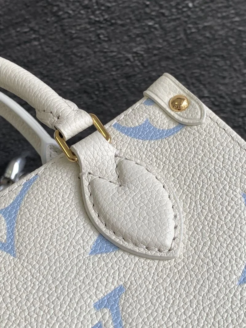 Value-priced Louis Vuitton Shopping Bags