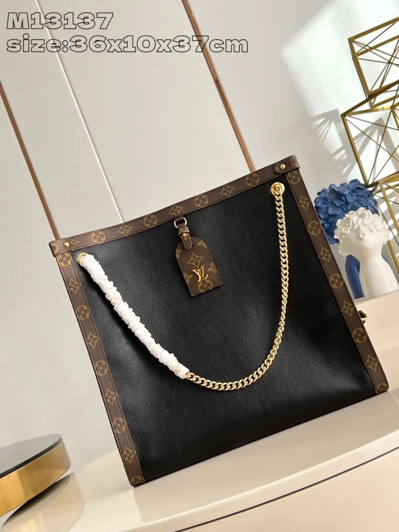 Louis Vuitton Shopping Bags