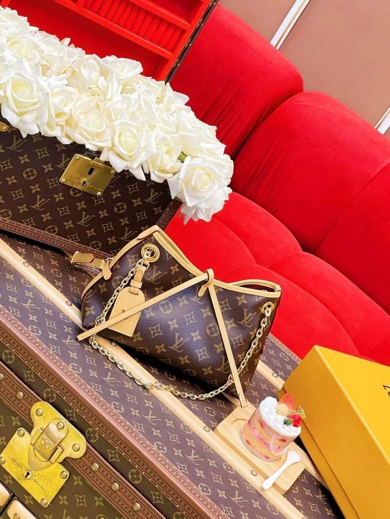 Louis Vuitton Shopping Bags