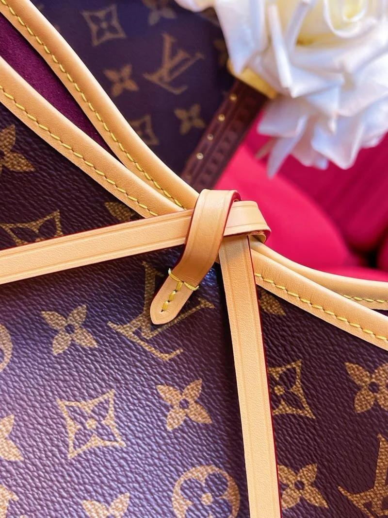 Economical Louis Vuitton Shopping Bags