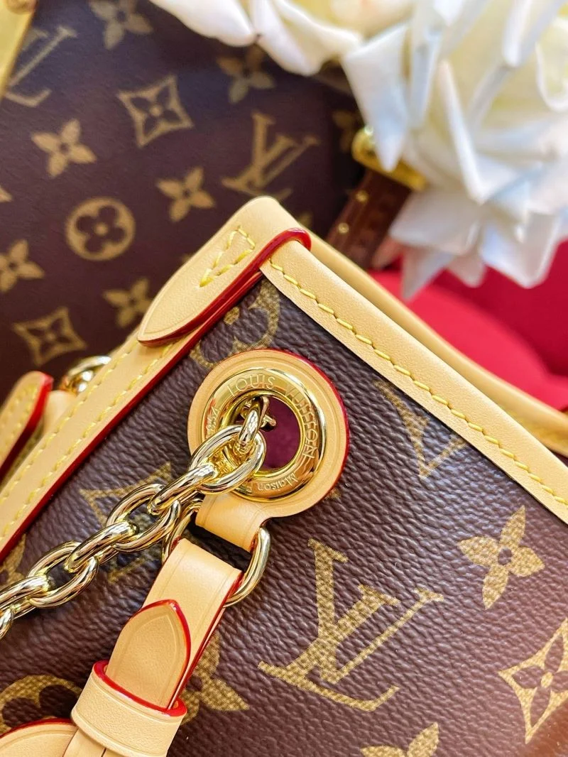Economical Louis Vuitton Shopping Bags