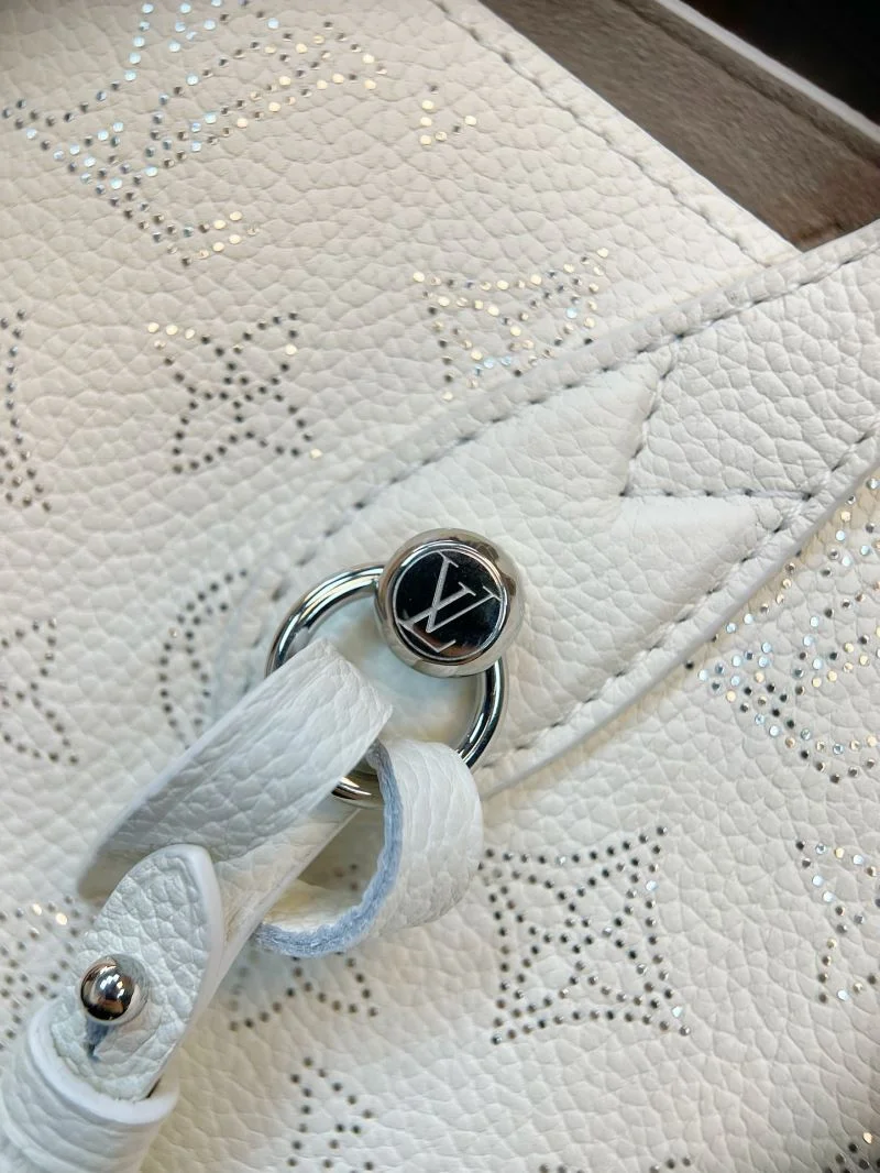 Reasonably priced Louis Vuitton Shopping Bags