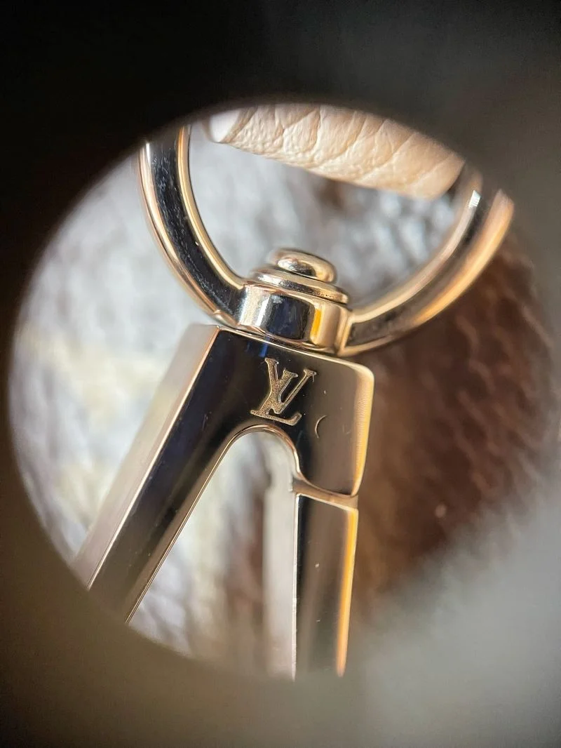 Reasonably priced Louis Vuitton Shopping Bags