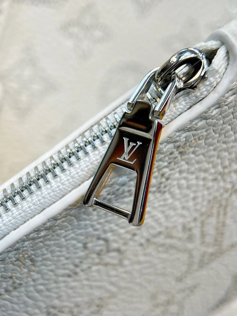 Reasonably priced Louis Vuitton Shopping Bags