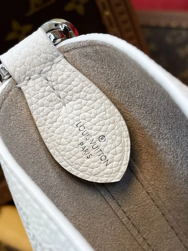 Reasonably priced Louis Vuitton Shopping Bags