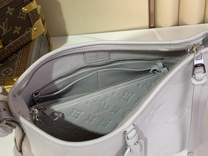 Exact replica Louis Vuitton Shopping Bags