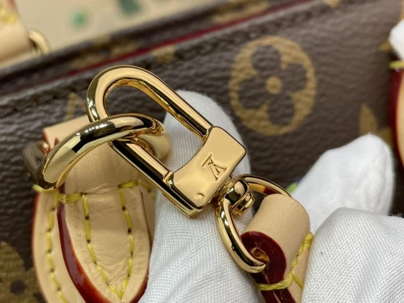 Perfect replica Louis Vuitton Shopping Bags