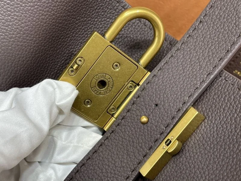 Inexpensive Louis Vuitton Shopping Bags