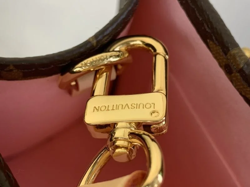 High accuracy Louis Vuitton Shopping Bags