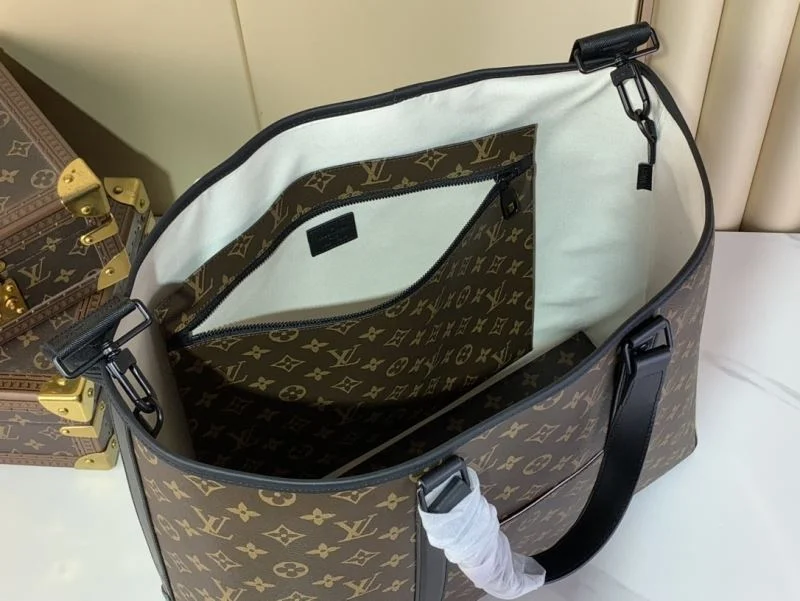 Exact replica Louis Vuitton Shopping Bags