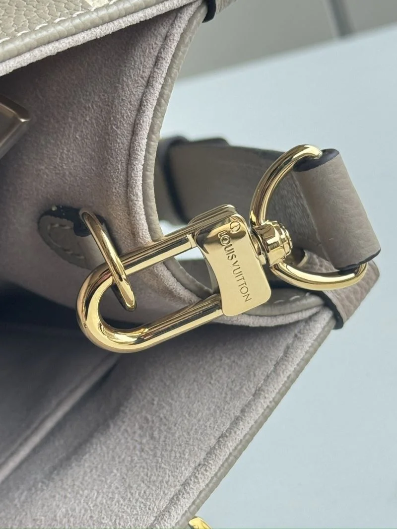 Official Louis Vuitton Shopping Bags