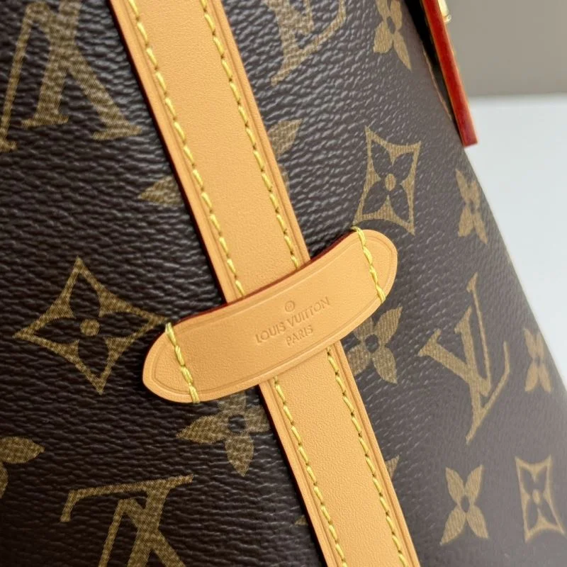 Low-cost Louis Vuitton Shopping Bags