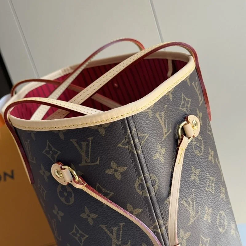 Perfect replica Louis Vuitton Shopping Bags