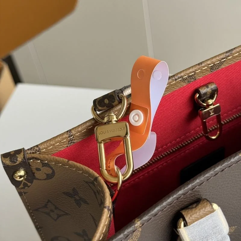 Discounted Louis Vuitton Shopping Bags