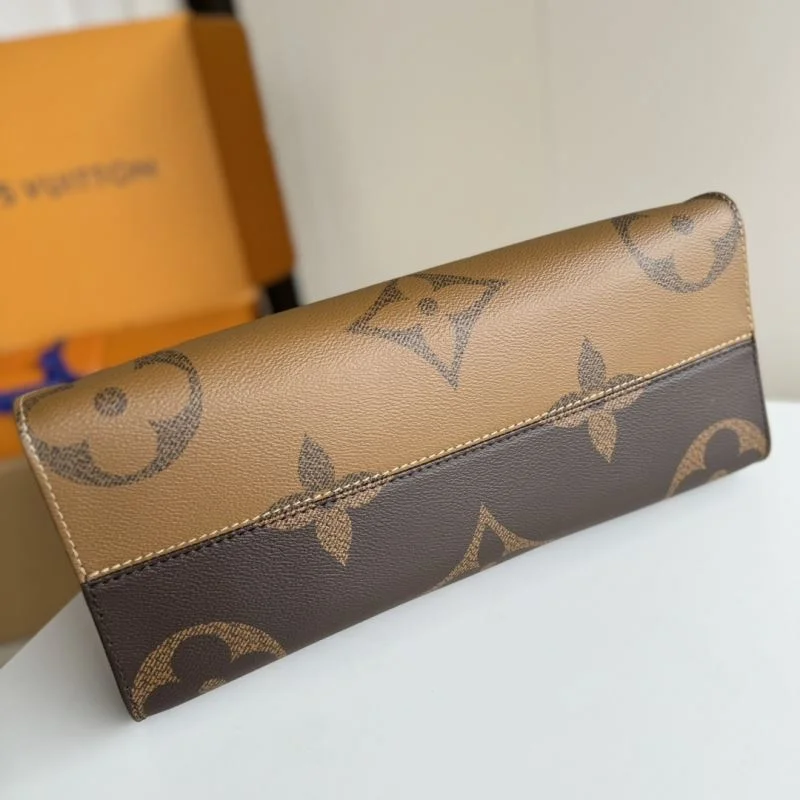 Precise copy Louis Vuitton Shopping Bags