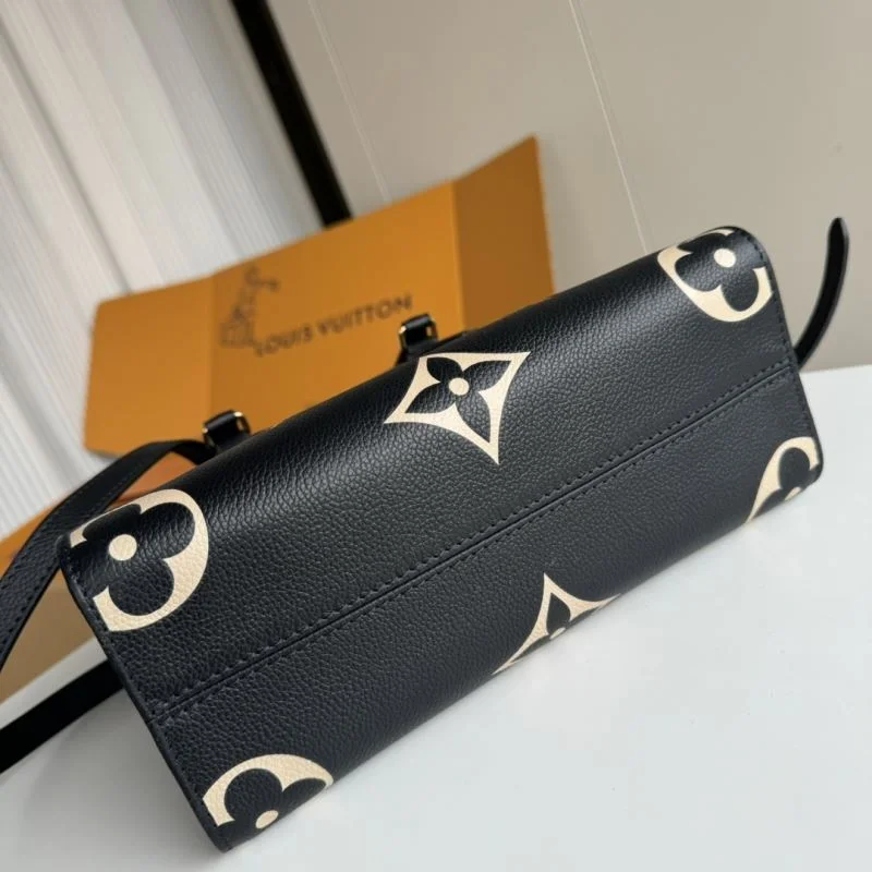 Mirror quality Louis Vuitton Shopping Bags