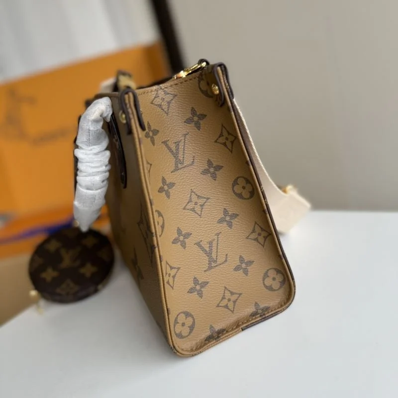 Exact replica Louis Vuitton Shopping Bags