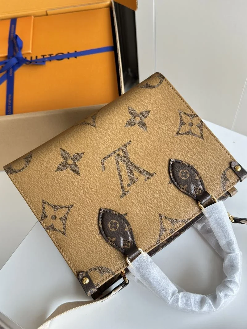 Exact replica Louis Vuitton Shopping Bags
