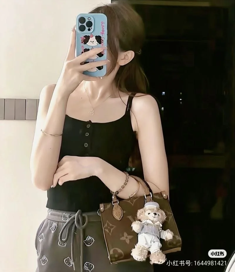 Perfect replica Louis Vuitton Shopping Bags